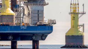 Tools for Wind Turbine Assembly and Maintenance - Enerpac Blog