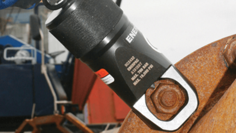 Tools for Wind Turbine Assembly and Maintenance - Enerpac Blog