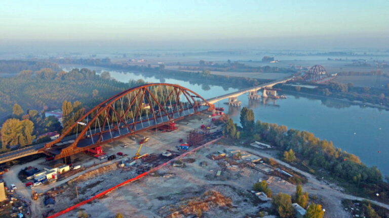 Bridge Construction Methods Transformed by Crane Alternatives - Enerpac ...